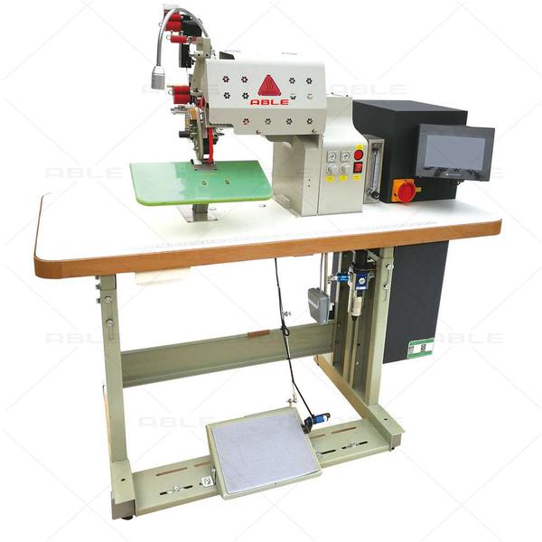 Collage Machine - DONGGUAN MENBORN INTELLIGENT GARMENT EQUIPMENT CO., LTD.